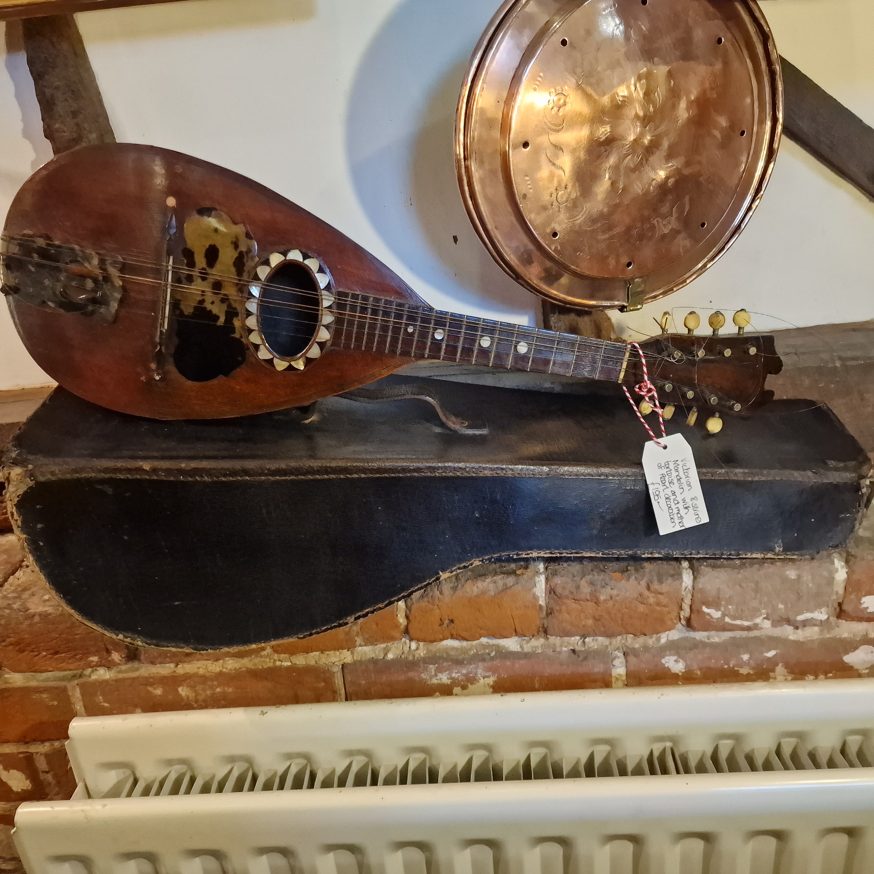 Victorian Mandolin – Bagham Barn Antiques