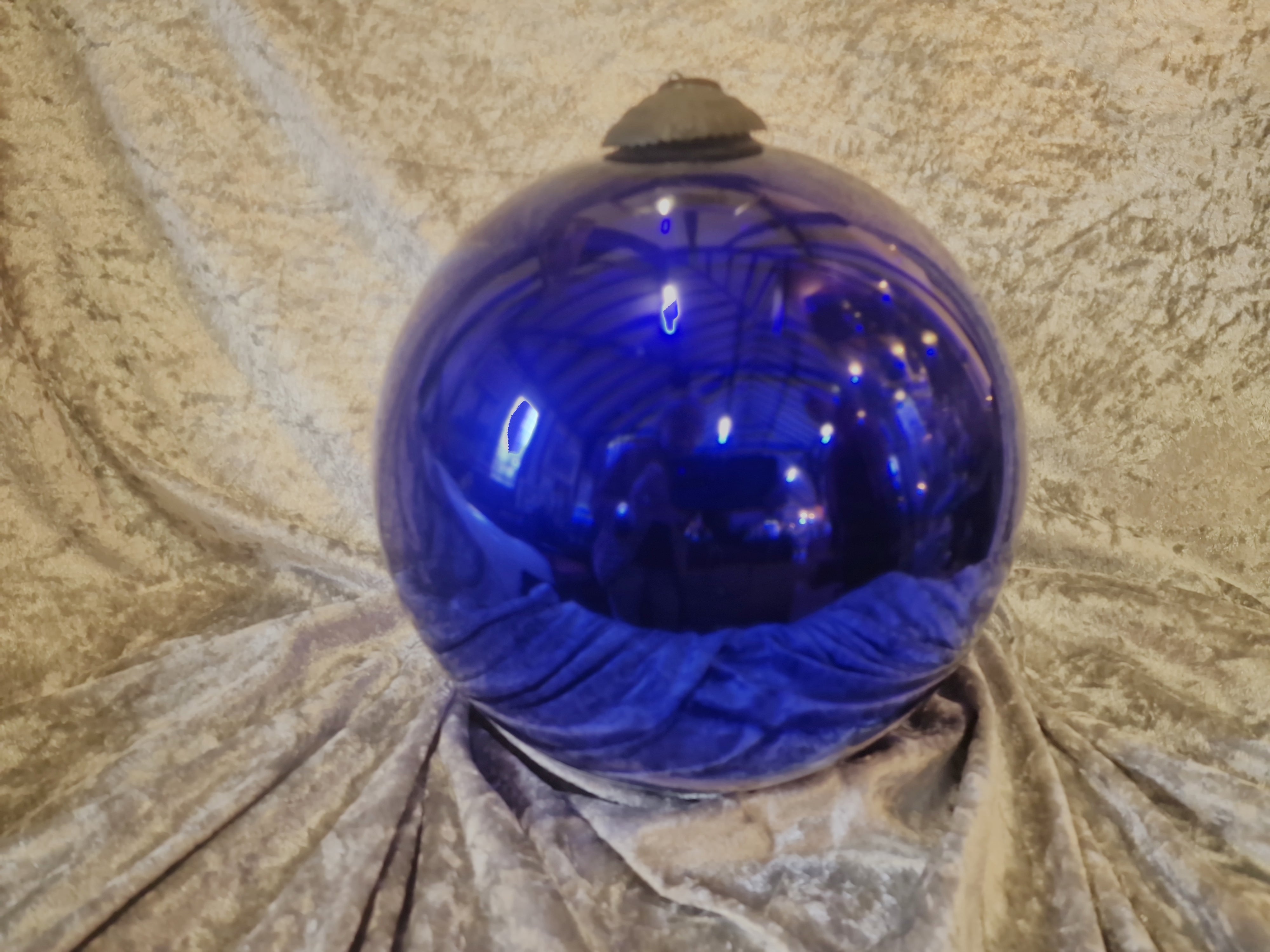 Late 19th Century Mercury Glass Witches Ball – Bagham Barn Antiques