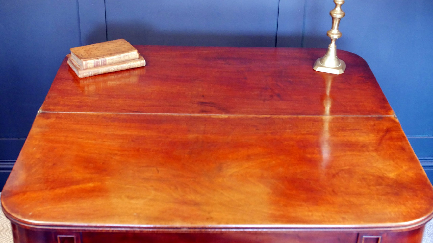 William IV Mahogany Tea Table (c.1830s) – Bagham Barn Antiques